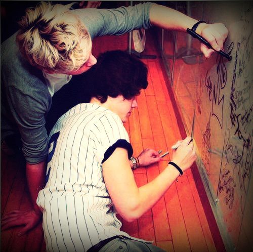 One Direction : Narry moments