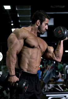 world bodybuilders pictures: helena unani greece bodybuilder Valantis Dokos