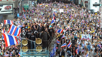 bensozia: The Middle Class Revolt