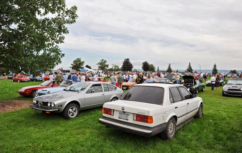 BMW e30 Review: 1986 BMW E30 325
