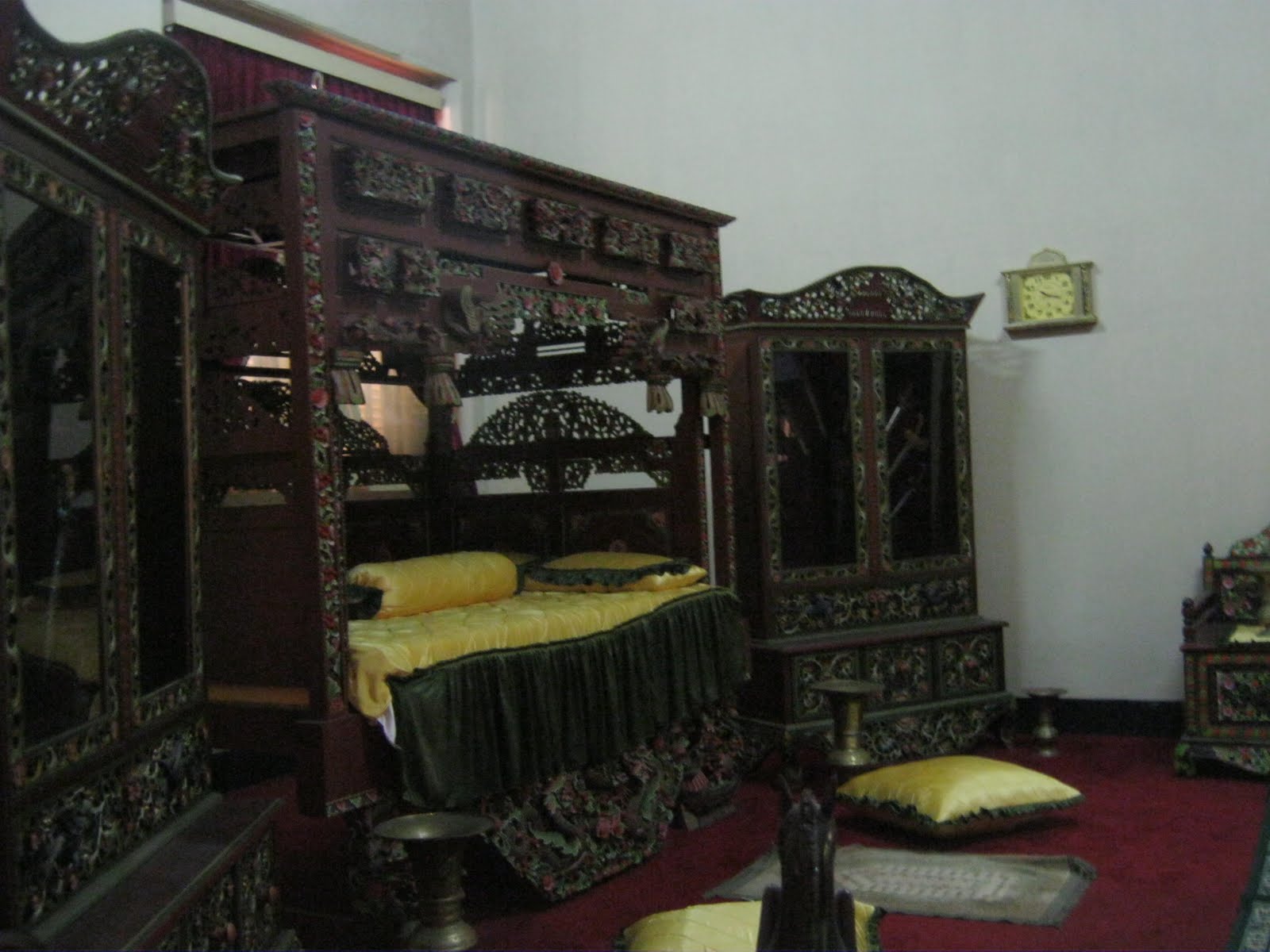 Madura: Wisata Sejarah: Museum Keraton Sumenep