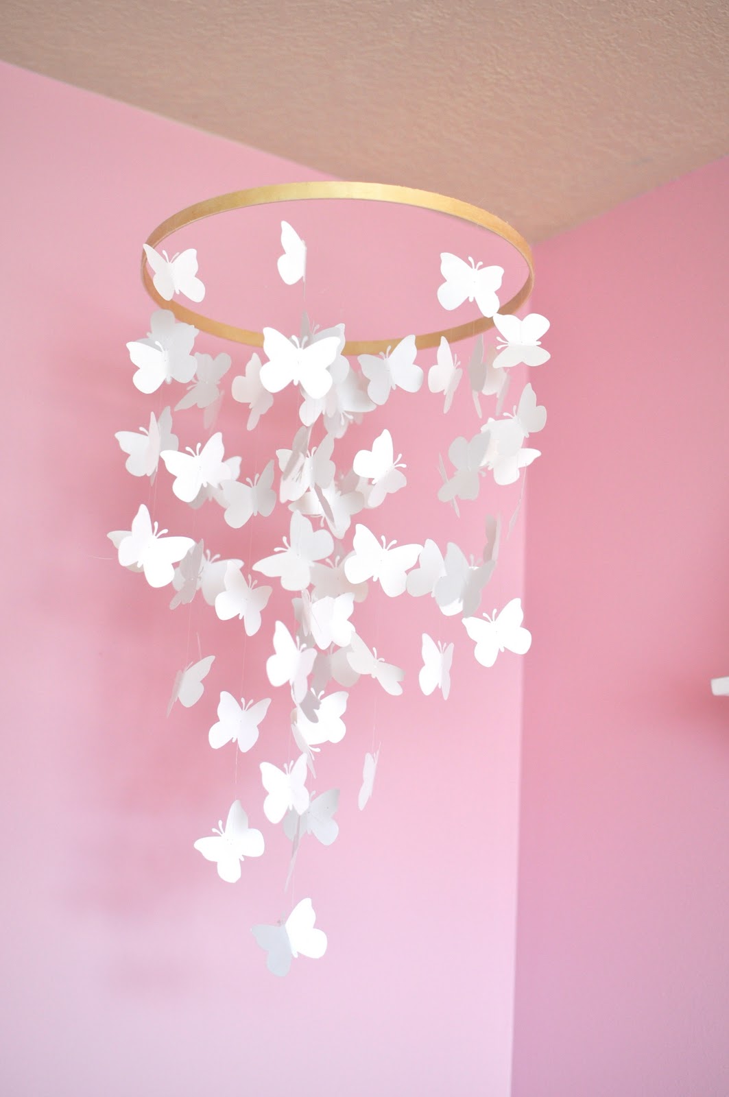 Shae Sister Shares: Butterfly Mobile!