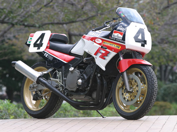 Manx Cat Motosport: YAMAHA FZ 750 LAWSON RÉPLICA