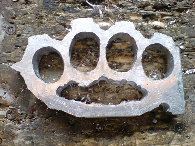 WeaponCollector's Knuckle Duster and Weapon Blog: How to make a Knuckle ...