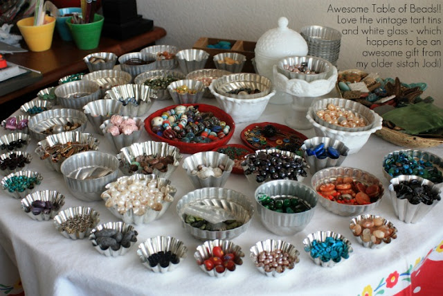 Star Hitched Wagon: Bead Table Wednesday....