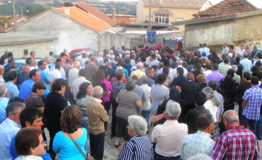 TRAVANCAS DA RAIA: Guida da Libânia partiu