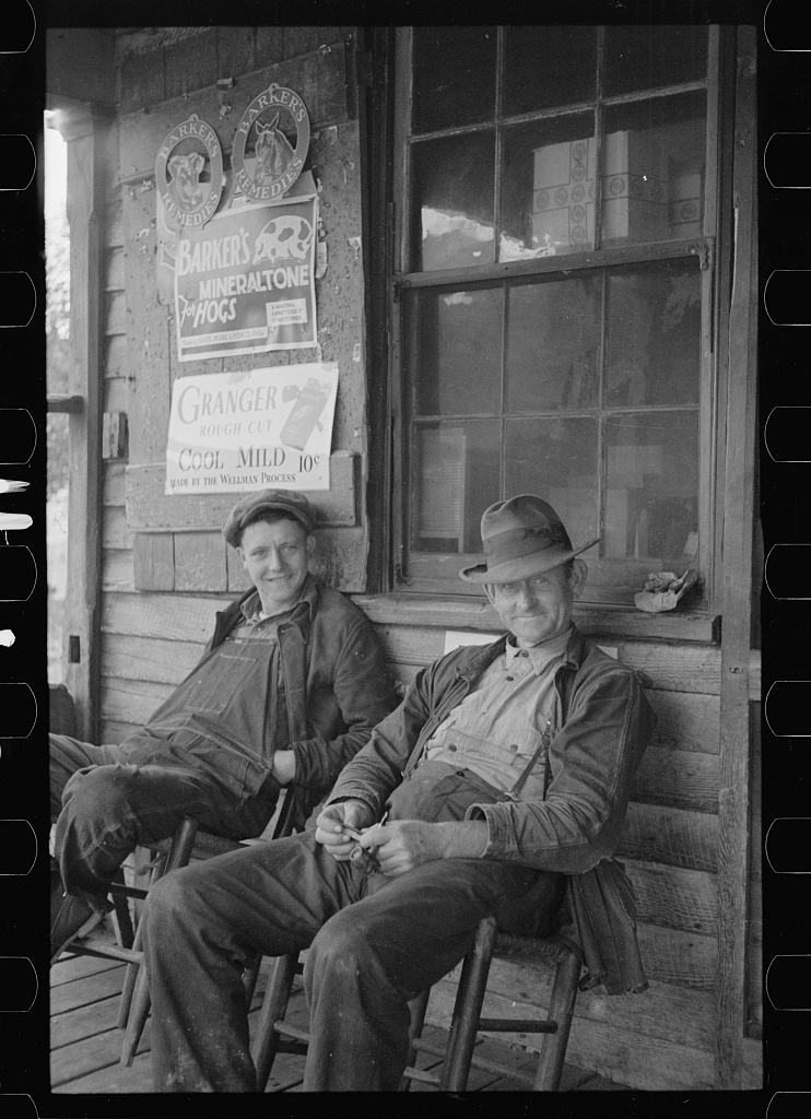 50 Amazing Vintage Photographs That Capture Daily Life of America's ...