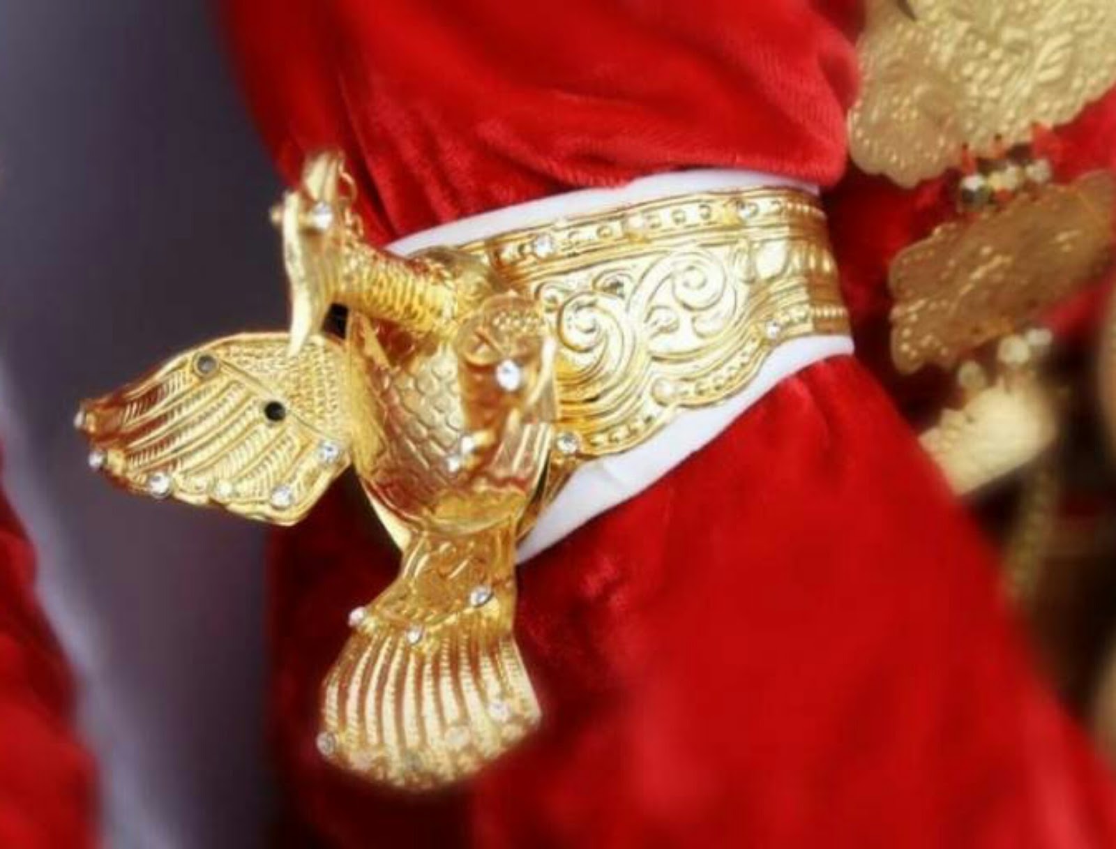 Pakaian Pengantin Pria Adat Lampung Saibatin Dan Pepadun Beserta Gambar ...