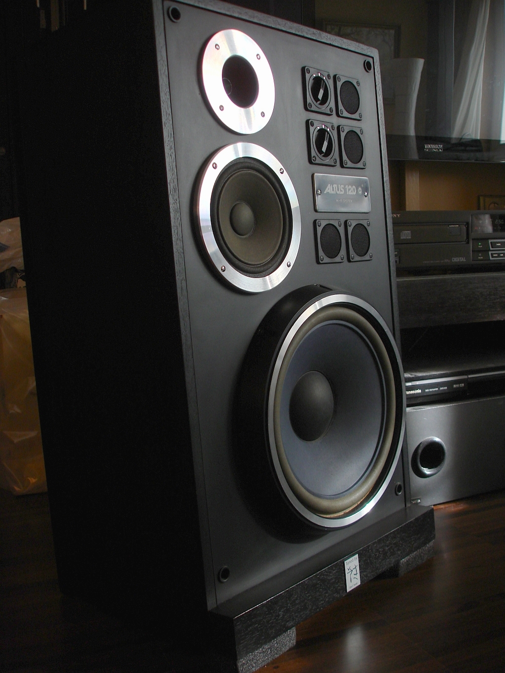 Eryk S Concept: ZG80C115, czyli rewelacyjny Tonsil z 1978 roku