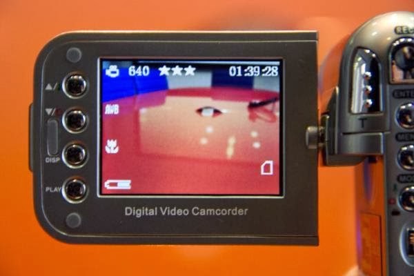 Avalie a camera Tekpix ~ DIA