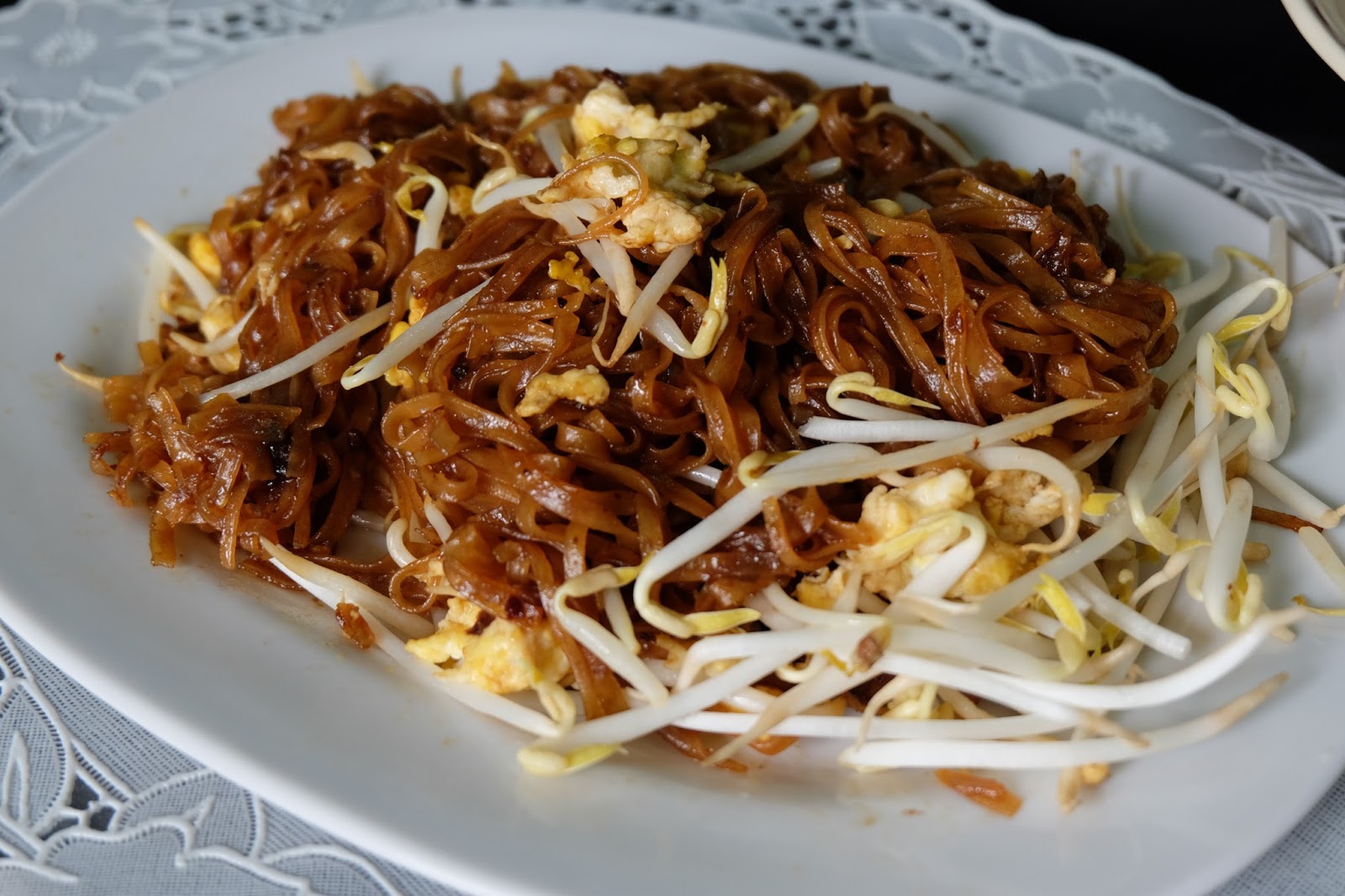 Stir-Fried Noodle Thai Korat style (Pad Mee Korat)