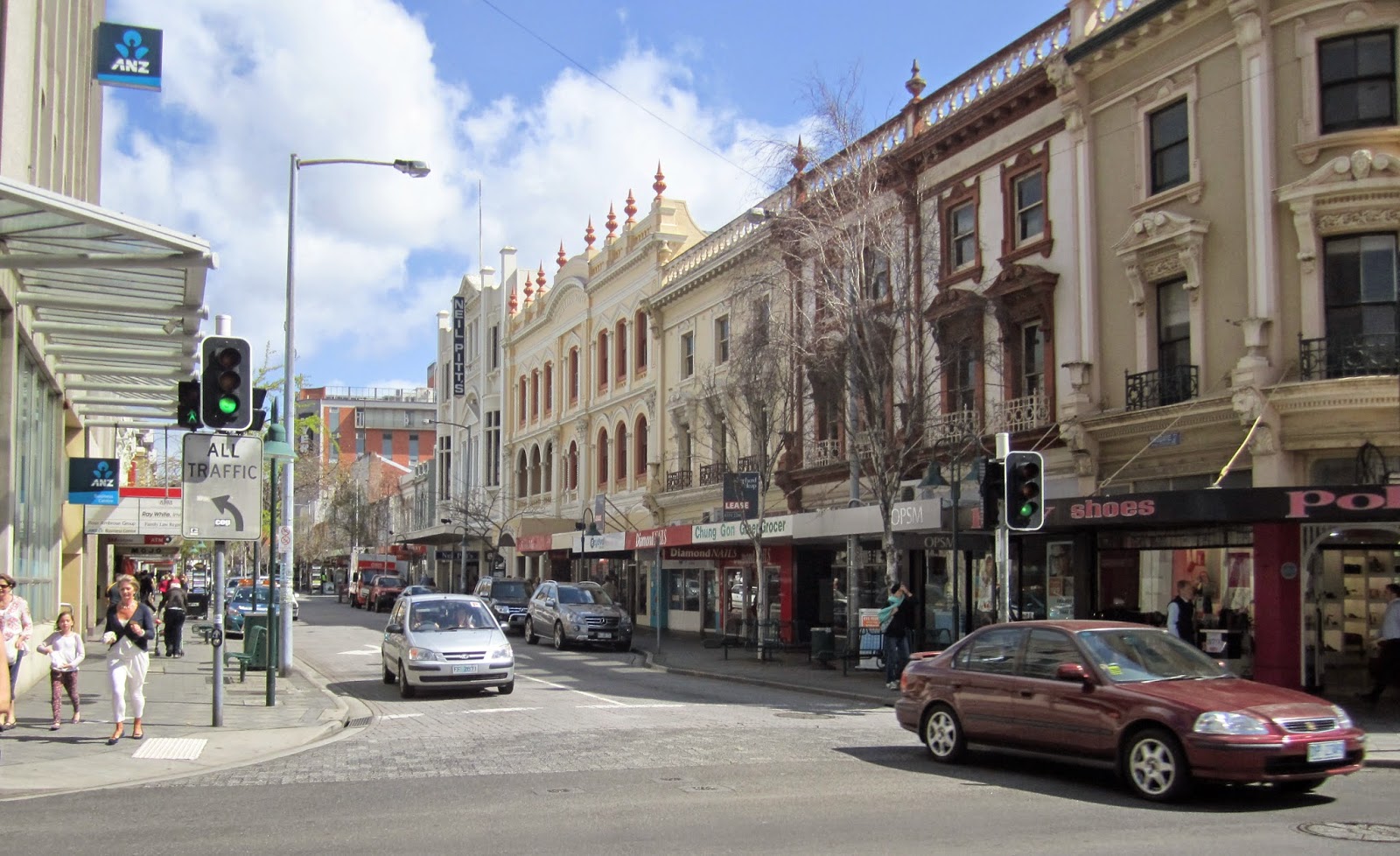Look Around Launceston: POSTCARD OF BRISBANE STREET