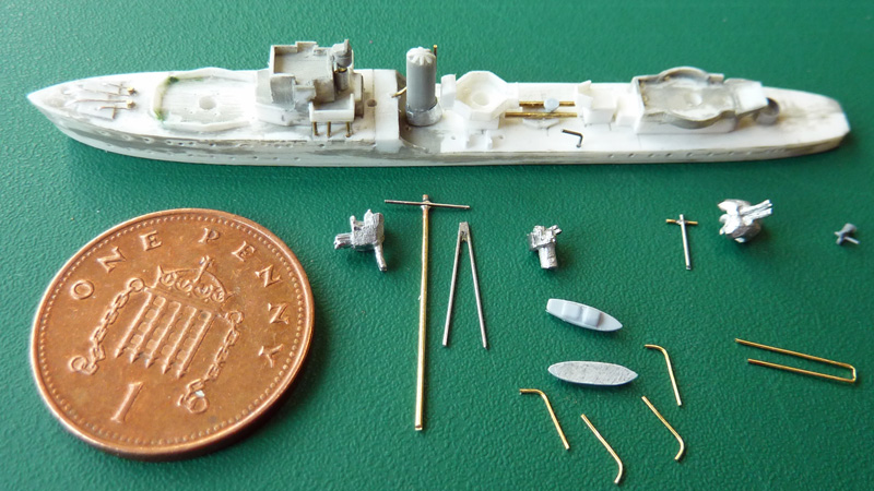 HMS Derwent - Type III Hunt: scratch built 1/1200