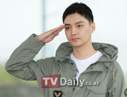 FANS KOREAN MUSIC AWARDS 2013: T-MAX