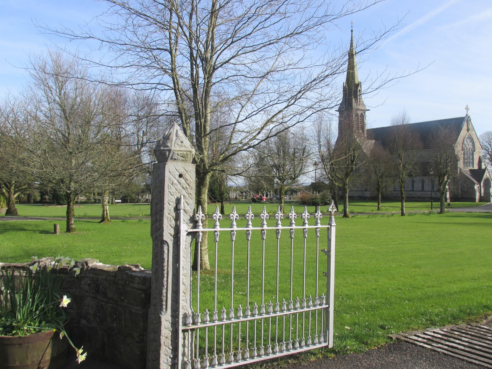 One of the Prettiest Villages in Ireland - Ardagh in County Longford ...