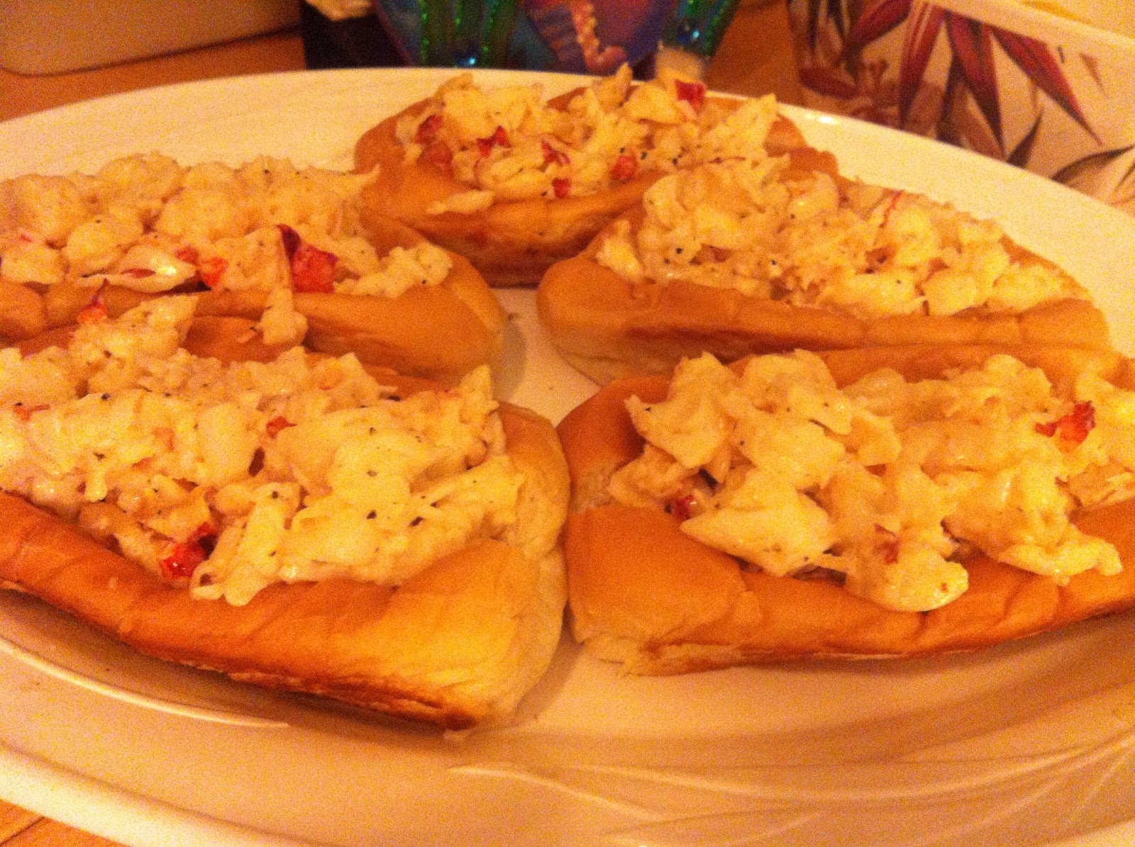 New England Style Hot Dog Buns in Florida!! | I Run For Wine