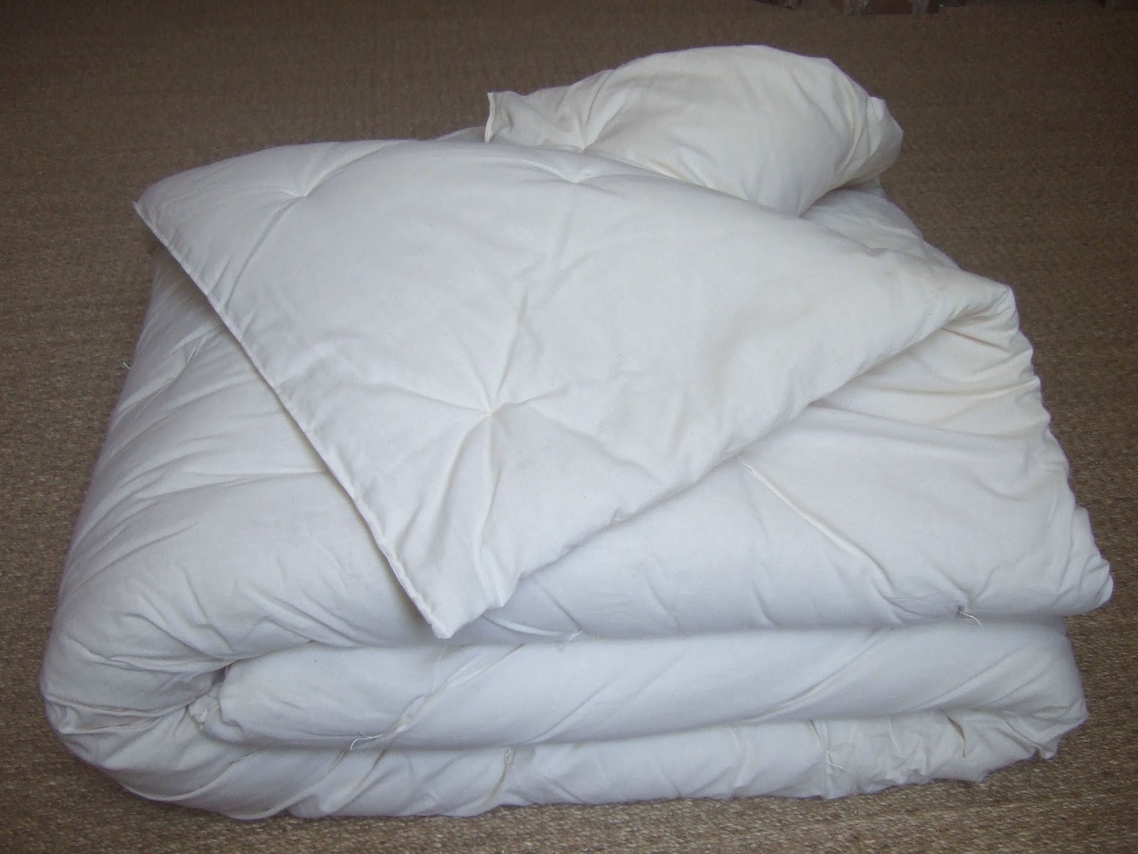 la maison de la laine: LES COUETTES