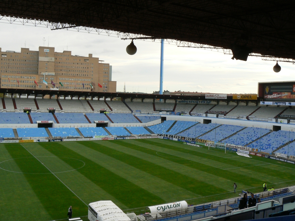 Çare Drogba: Estadio de La Romareda