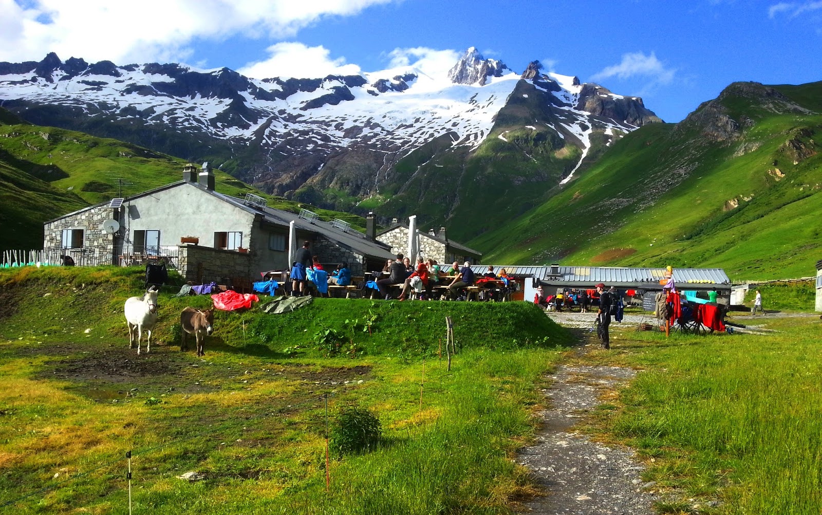 Smoky Scout's Hiking Adventures: Tour du Mont Blanc Day 2: Les ...