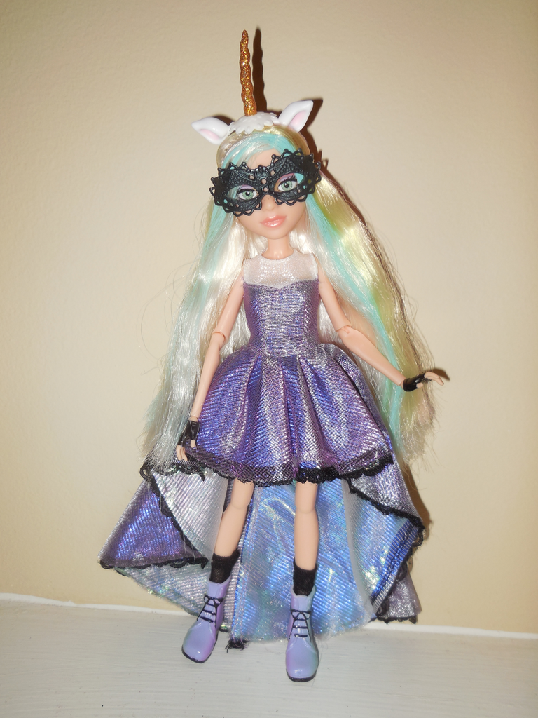 Veni Vidi Dolli: REVIEW: Project MC2 Masquerade McKeyla and Ember