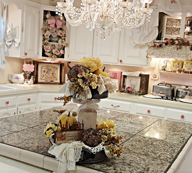 Penny's Vintage Home: Farmhouse Tiered Stand