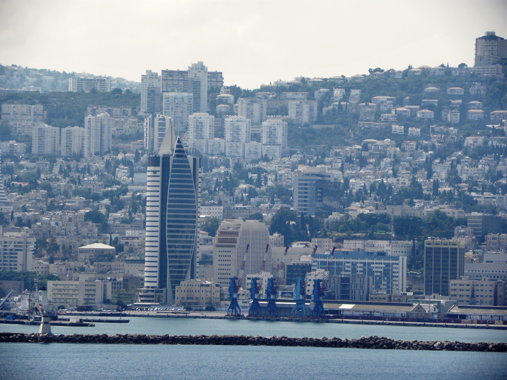 Travels - Ballroom Dancing - Amusement Parks: The skyline of Haifa ...