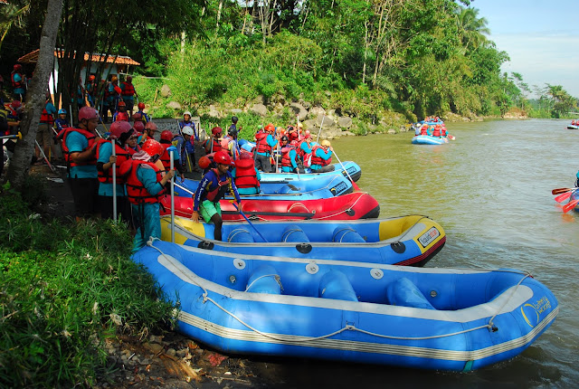 Paket Rafting Sungai Serayu Banjarnegara | The Pikas Artventure Resort
