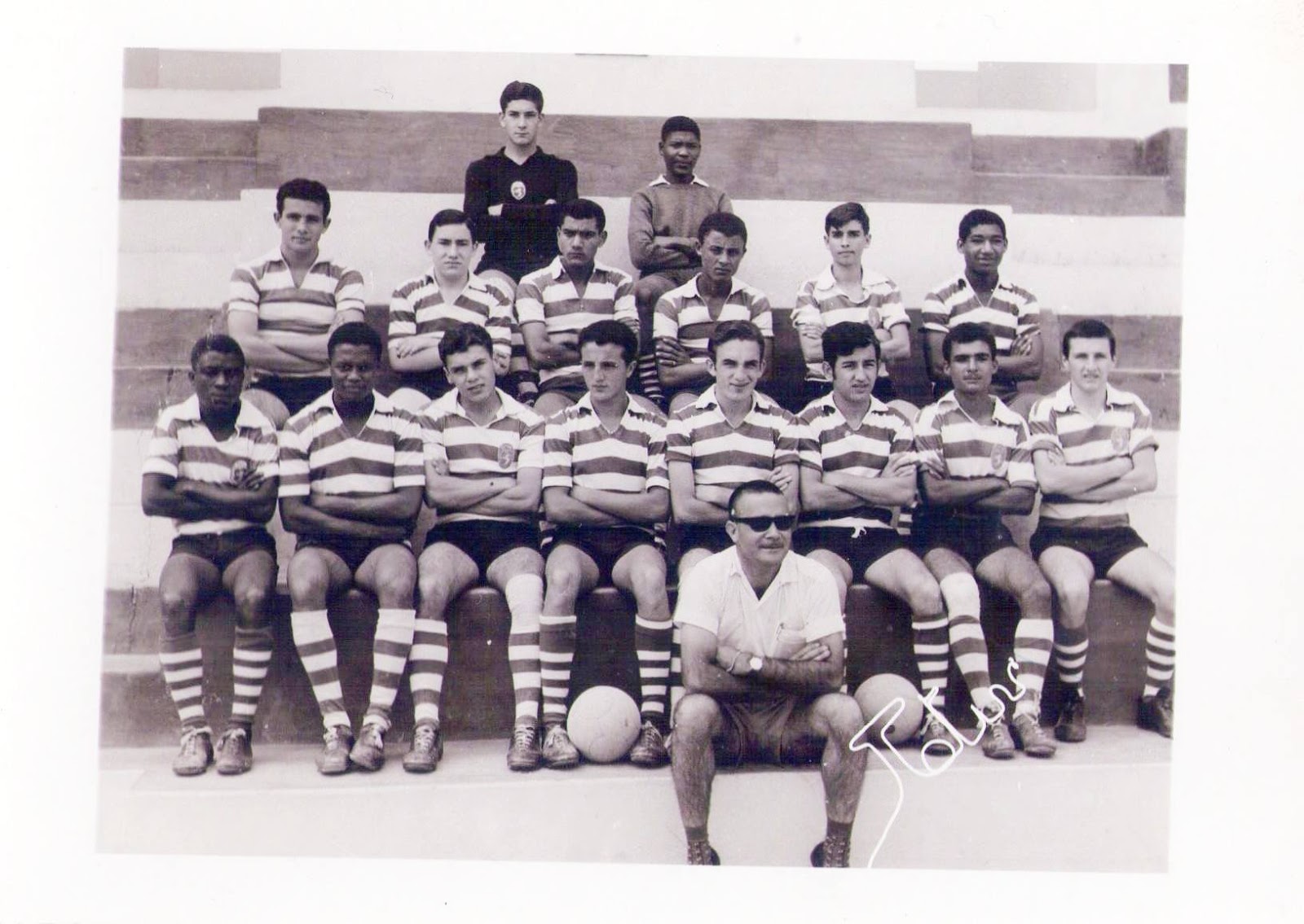 MOÇÂMEDES (hoje Namibe, Angola): memórias desportivas: Equipa de ...
