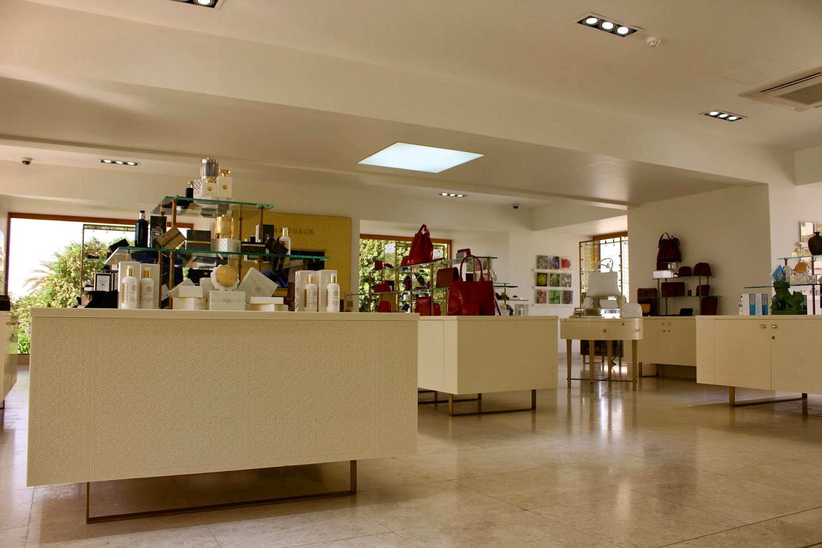 Perwakilan Muscat: Amouage - Tour Of A Perfume Factory