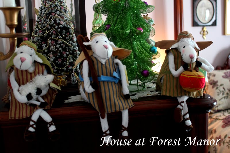 House at Forest Manor: An Amazing Christmas House, Part Two
