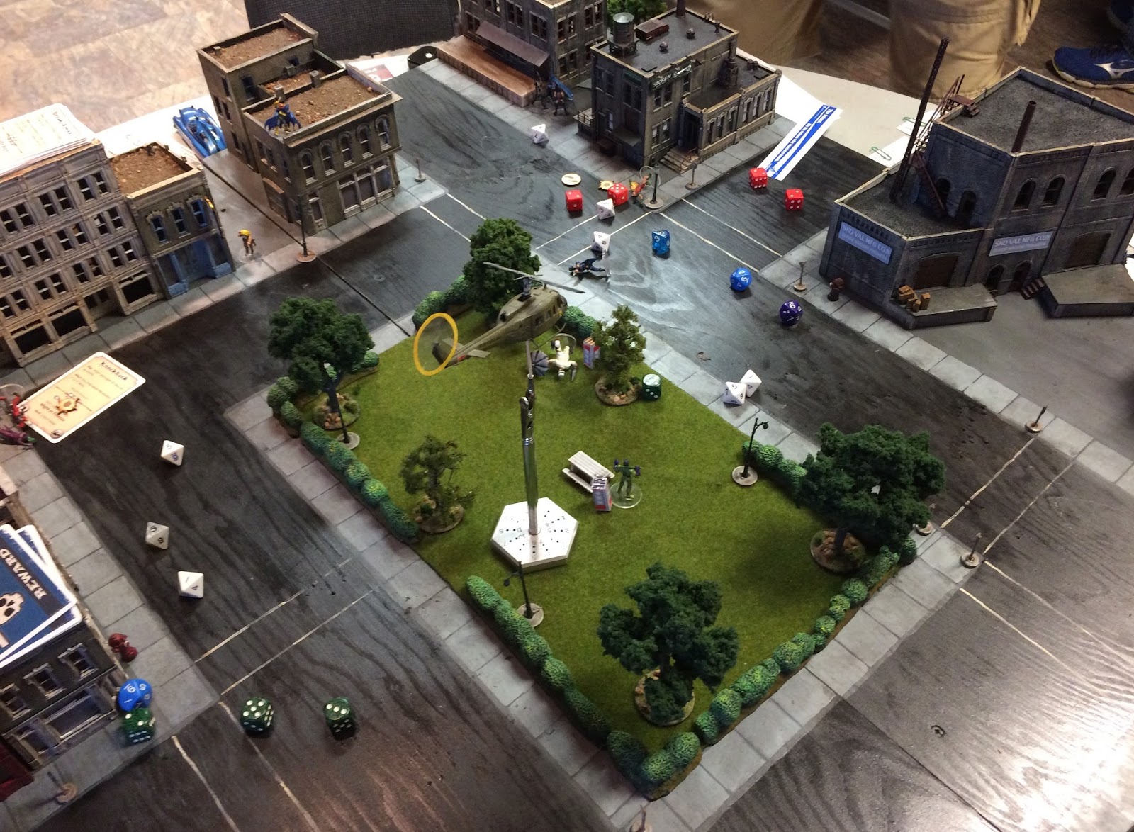 Bob's Miniature Wargaming Blog: Pulp Alley Batman