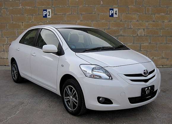 auto mobiles: toyota belta car