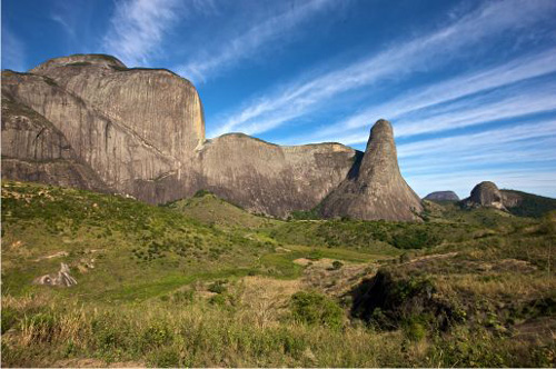 Recanto Pedra Riscada: Pedra Riscada / Publicações e Escaladas