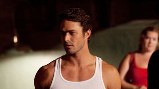 vampire diaries blog: TAYLOR KENNEY PODRÍA REGRESAR A THE VAMPIRE DIARIES