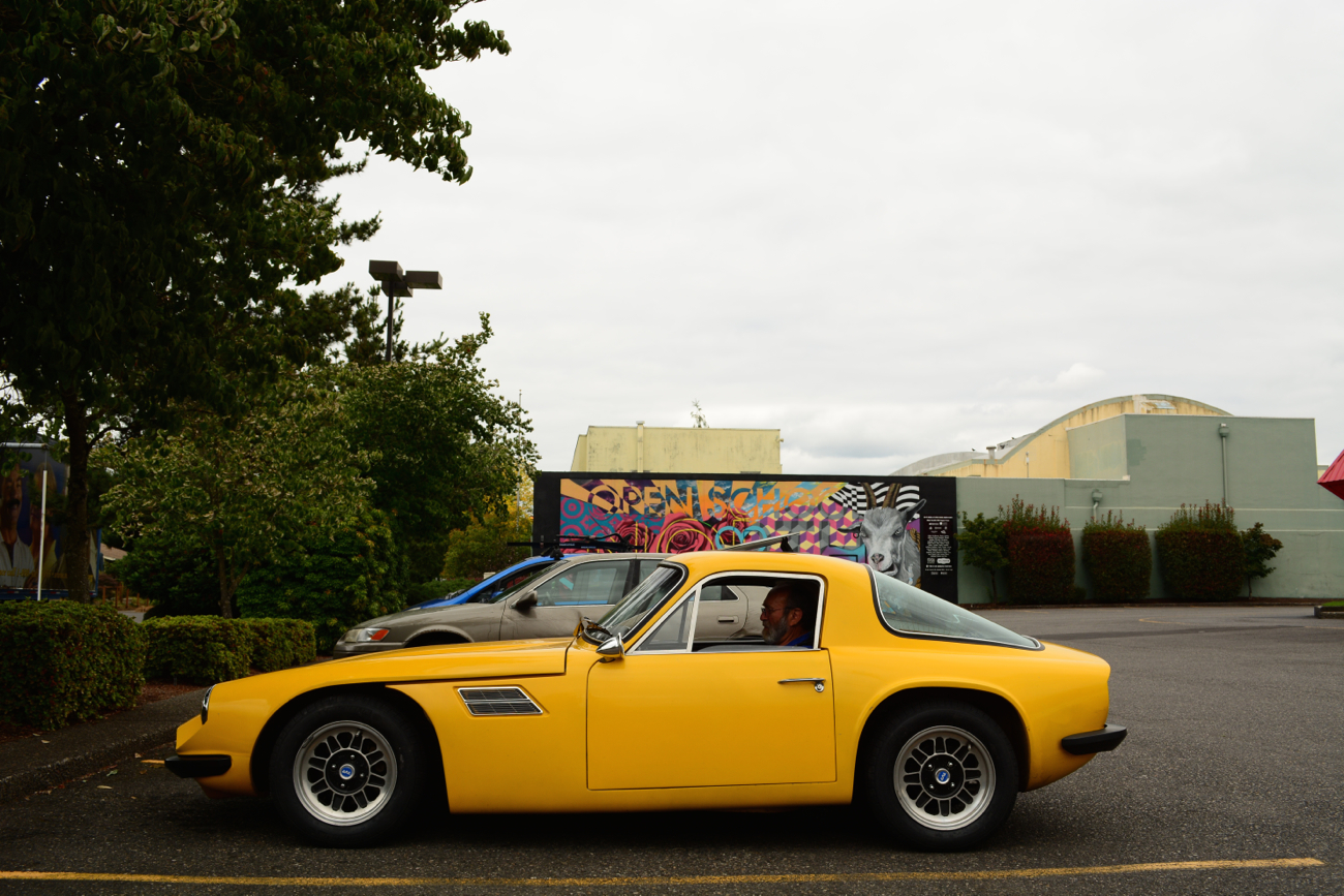 OLD PARKED CARS.: 1974 TVR 2500M.