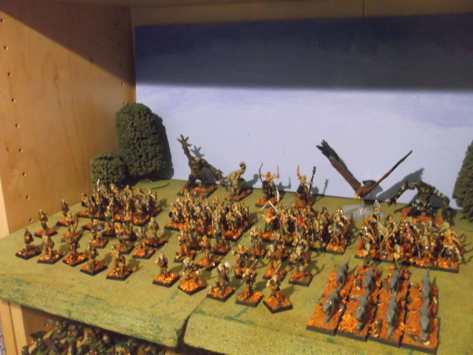 Goblin Lee's Miniatures Blog. : Autumnal Wood Elf army completed.