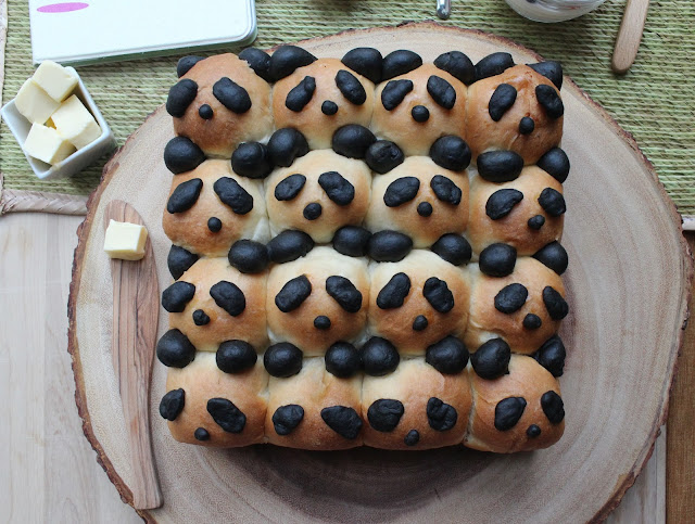 Honey Bee Sweets: Panda Buns (Cheddar and Cream Bread Recipe)