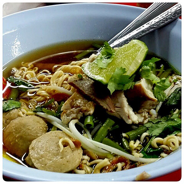 Chooyaya Secret Garden : Mee Celup, Ayam Goreng Kunyit and Tart Nenas ...