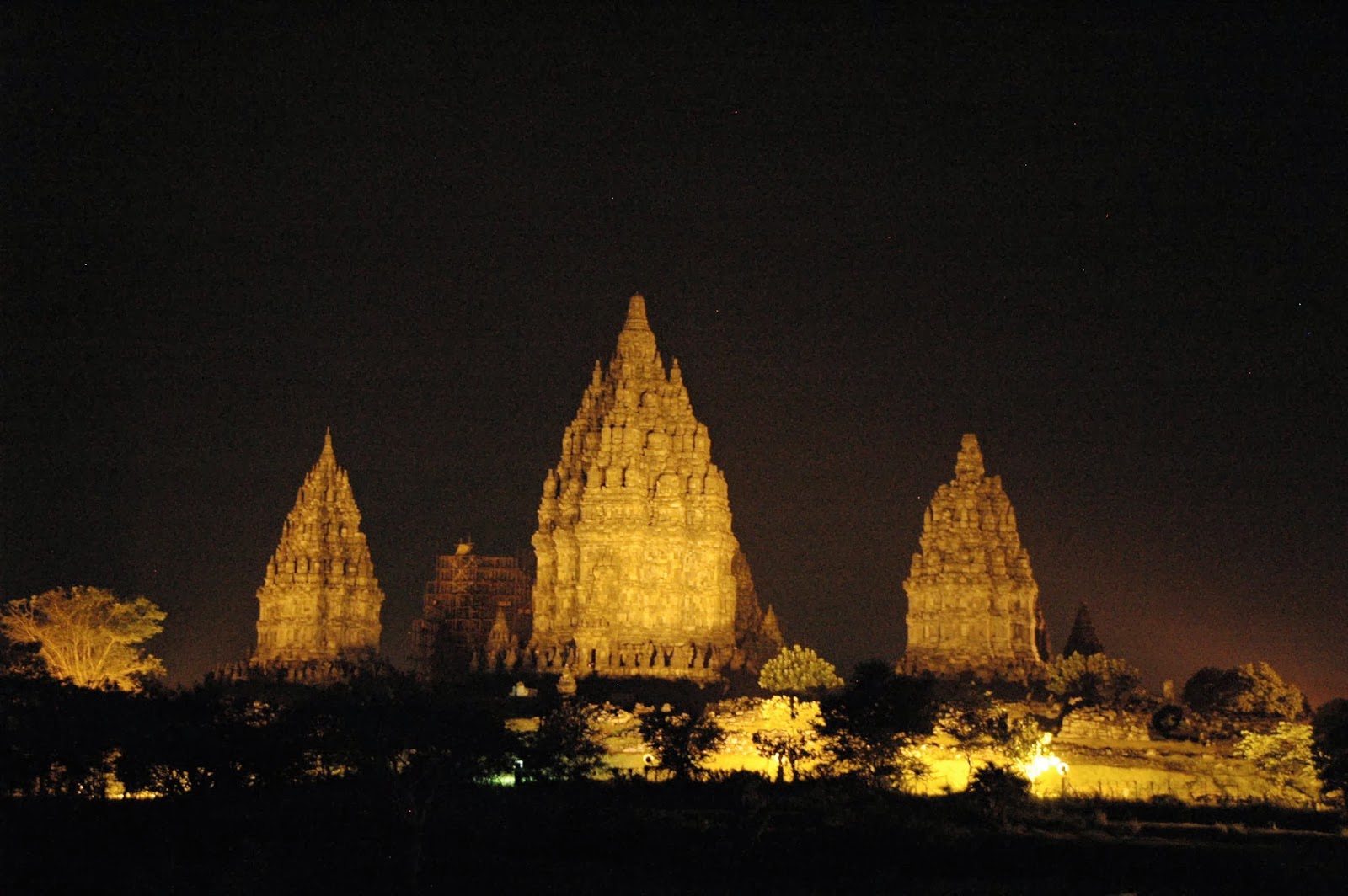 Blok888: Top 10 Most Amazing Temples in the world