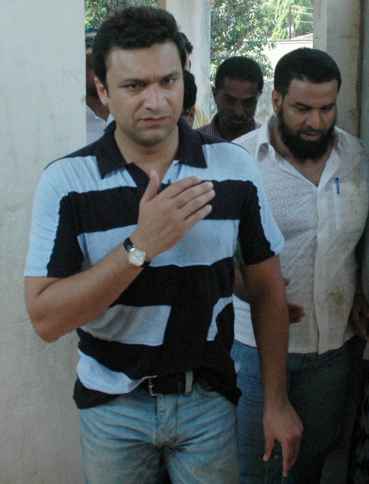 Aijaz Quraishi, Advocate (MIM Leader): Akbaruddin Owaisi minutes before ...