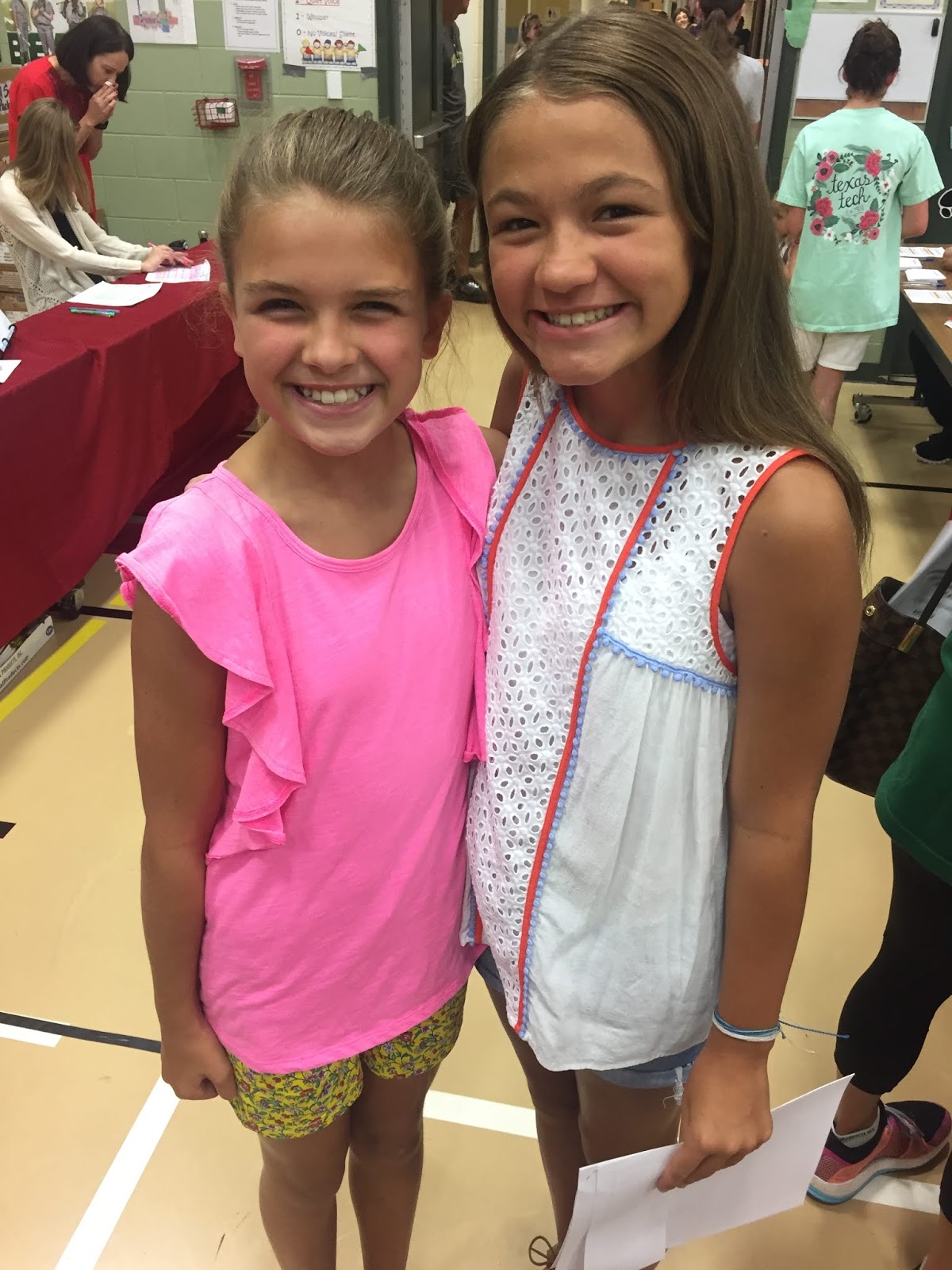 Trendy Mindy and Her Loves...: 6th Grade Here Hadlee Comes