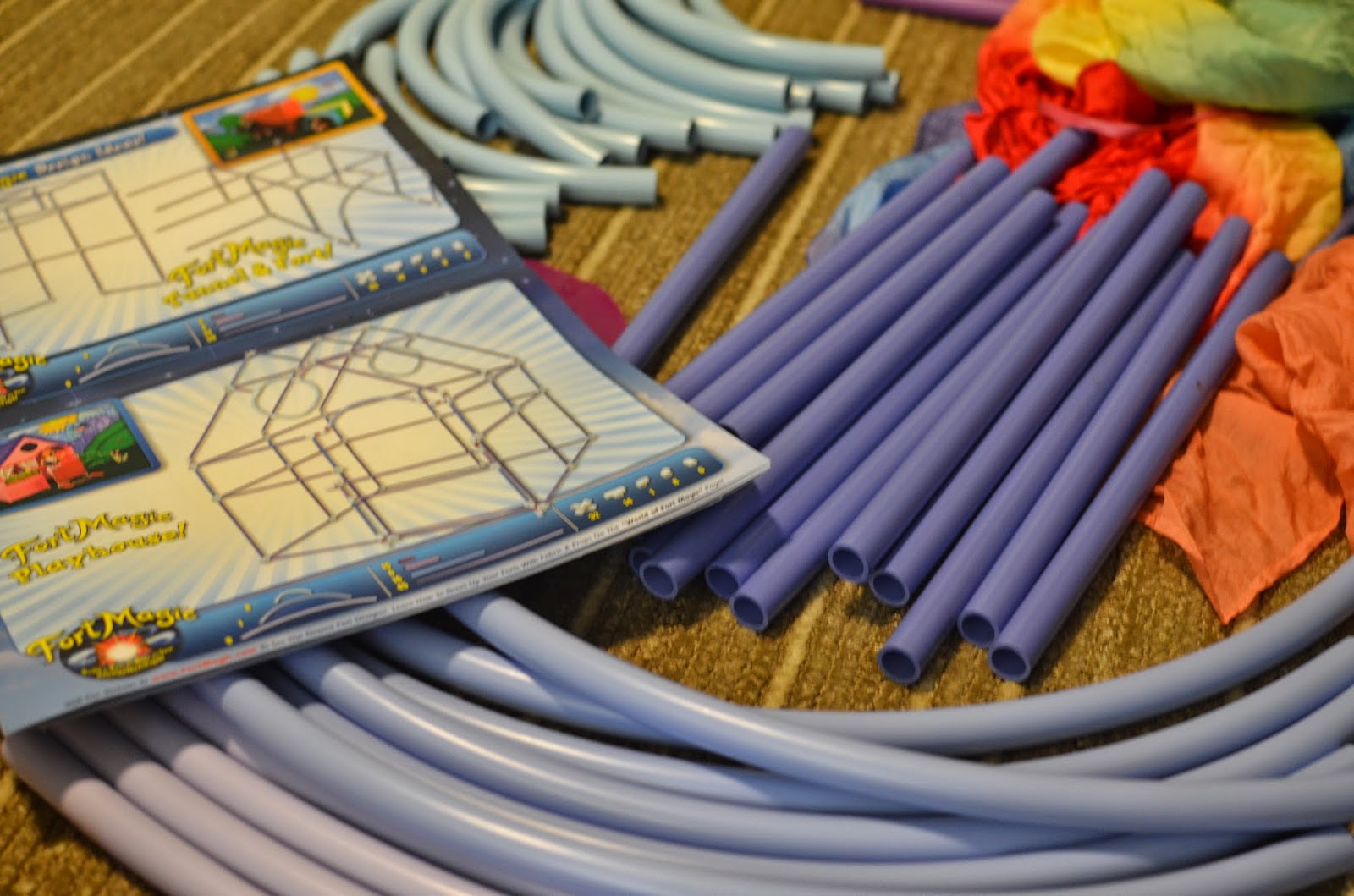 norwood walkabouts: THE FORT MAGIC FORT KIT FOR KIDS (+ GIVEAWAY)