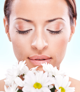 Makeup Injuries | Fashion Gossips