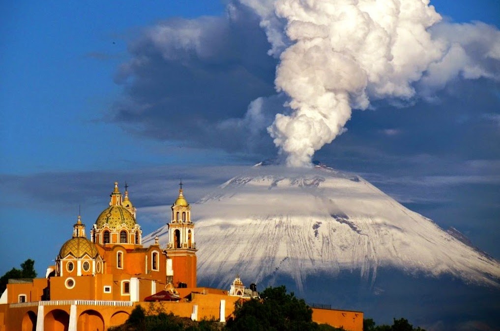 La Leyenda de Popocatépetl e Iztaccíhuatl