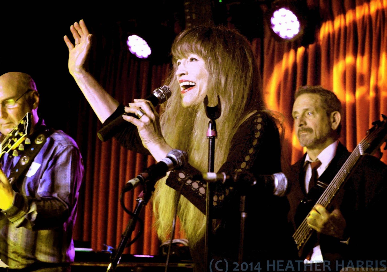 Fast Film: LYNN CAREY SINGS