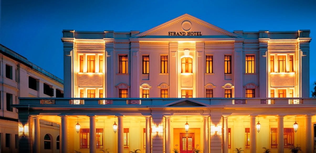 Traveloscopy Travelblog: Shades of Old Rangoon. The Strand Hotel