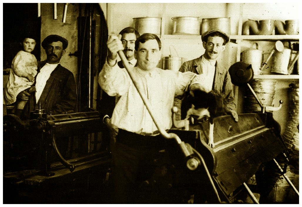 Vitoria en fotos: Taller de Calderería