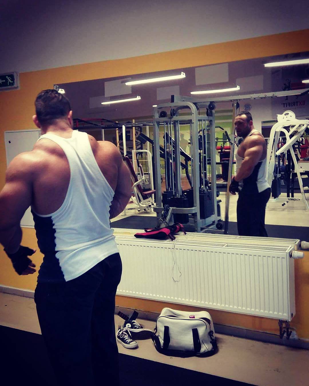 Bodybuilder Muscle Worship: Petr Brezna IFBB - Czech Bodybuilder