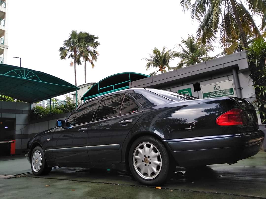 Tips berburu mercy W210 320 generasi awal.