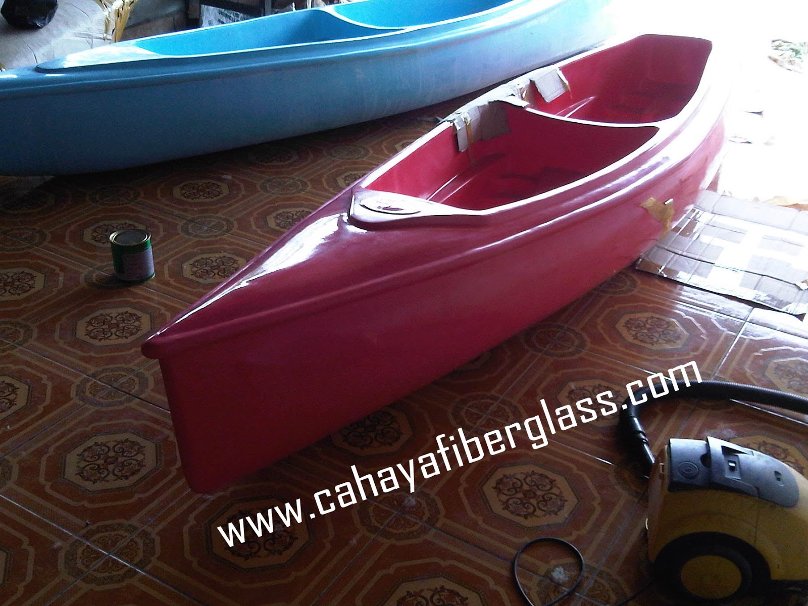 Produsen Perahu Kayak | Jual Perahu Kayak Fiberglass
